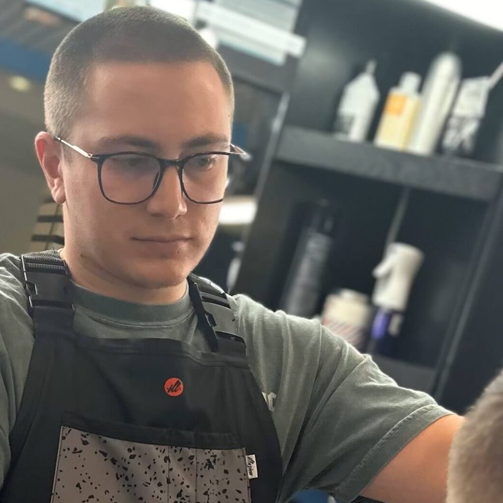 Spokane Valley Mall - Smoov Cutz Barbershop - Spokane